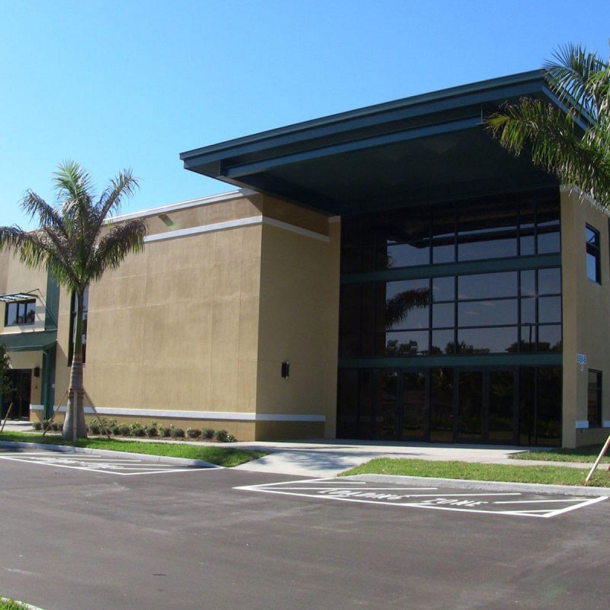 Center Point Community Church - Halo Church Architects